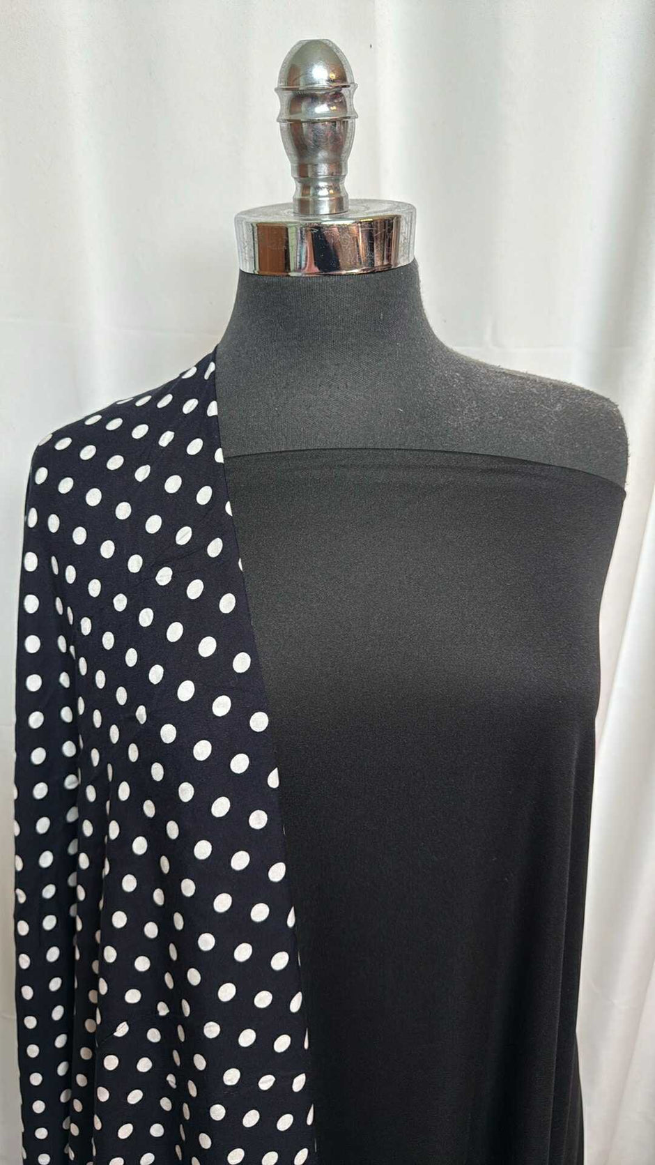 Amanda's Bundles Apparel Fabric – Amandasbundles.com