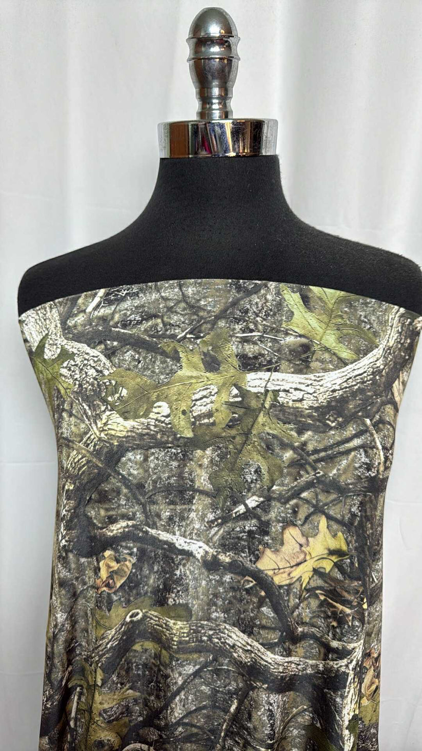 Tree Camo - Venezia (Flaw) - 2 Yard Cut – Amandasbundles.com