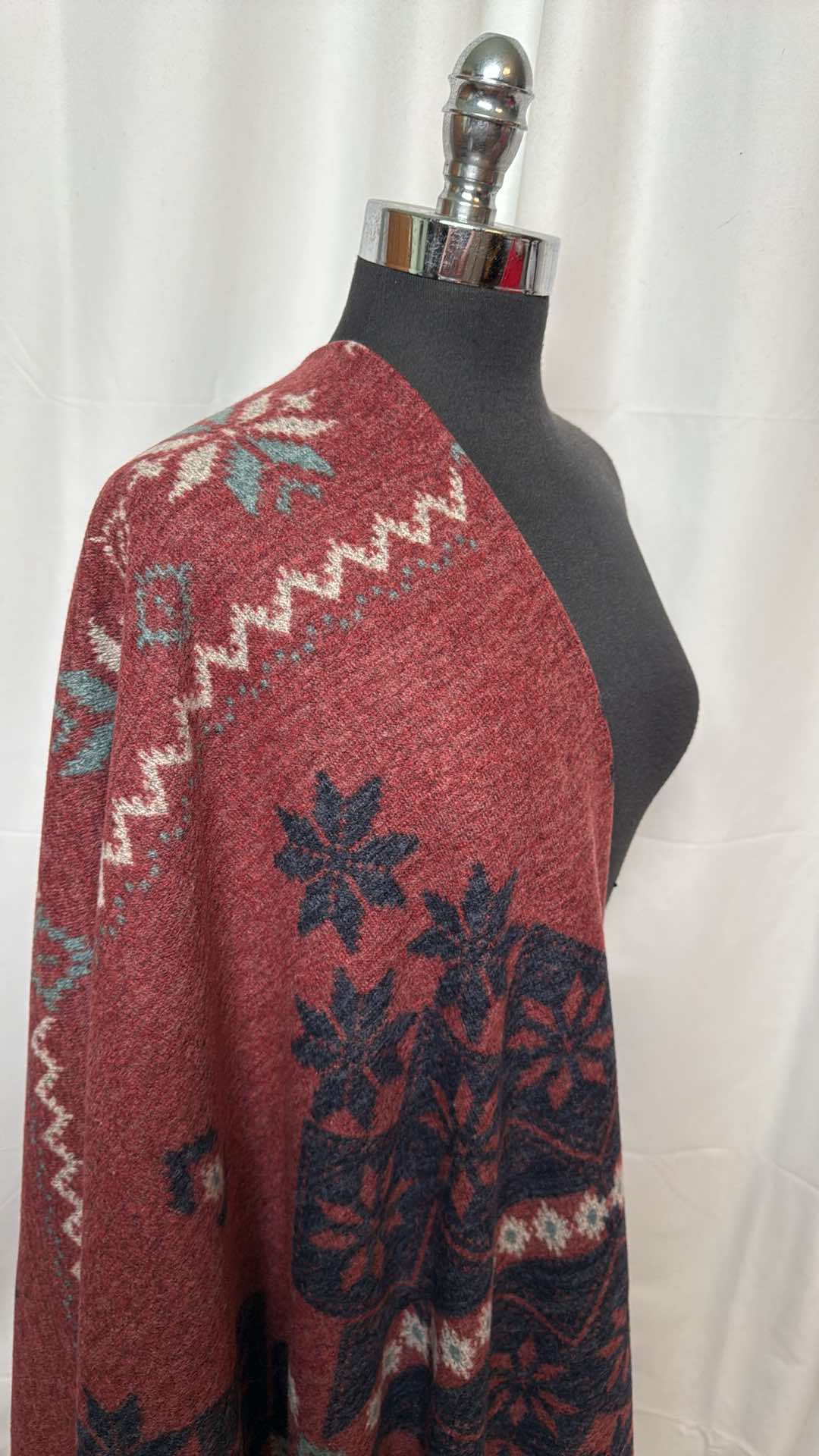 Burgundy Snowflake - Brushed Hacci Sweater Knit - 2 yard Cut ...